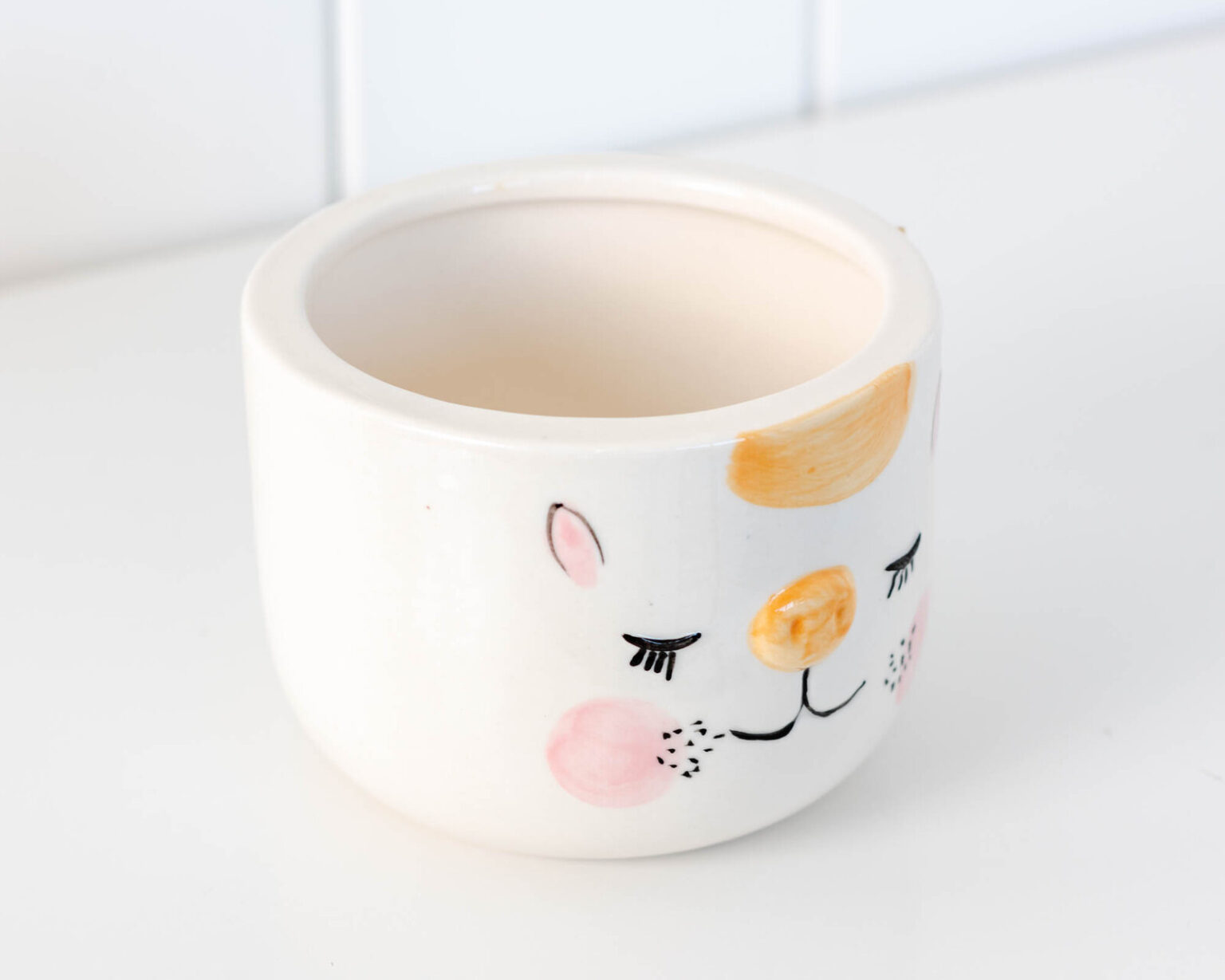 Cheeky Cat Ceramic Pot Planter - White, 10x7cm | Dalisay