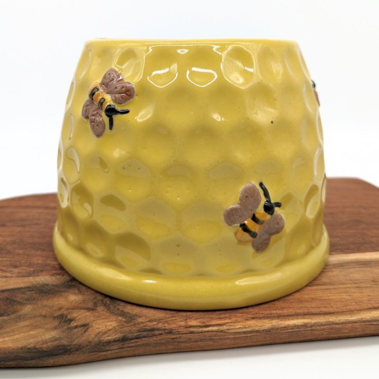 Buzzing Bees Ceramic Planter Pot | Dalisay