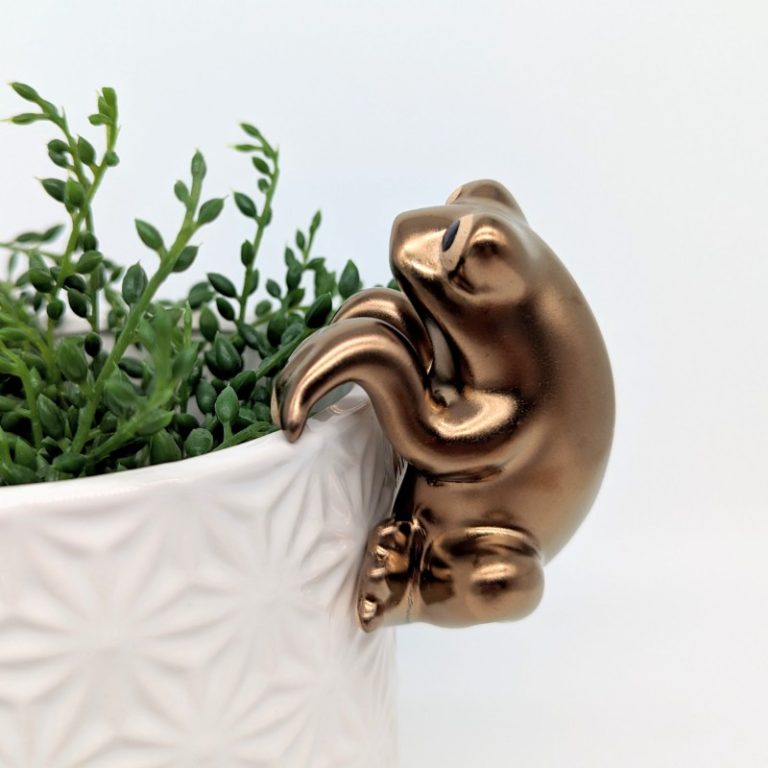 Bronze Look Frog Snail Bee Pot Hanger Sitter
