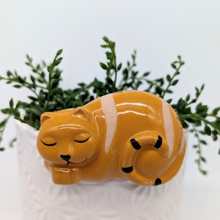 Mustard Cat Dog Pot Hanger Sitter